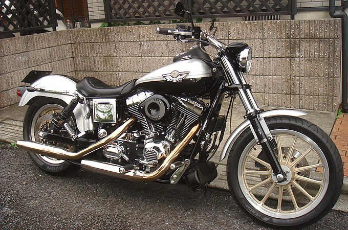 2003年式FXDL大ちゃん カスタム紹介｜バージンハーレー