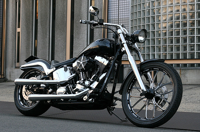 2002年式FXSTDサミーさん カスタム紹介｜バージンハーレー