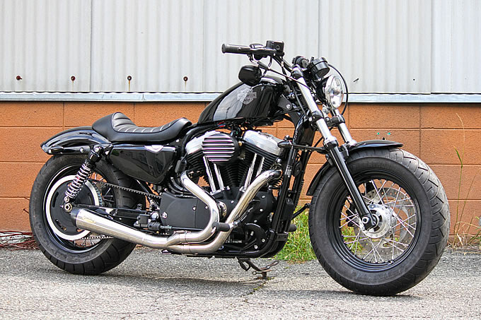 2014年式XL1200Xモーターガレージグッズ カスタム紹介｜バージンハーレー